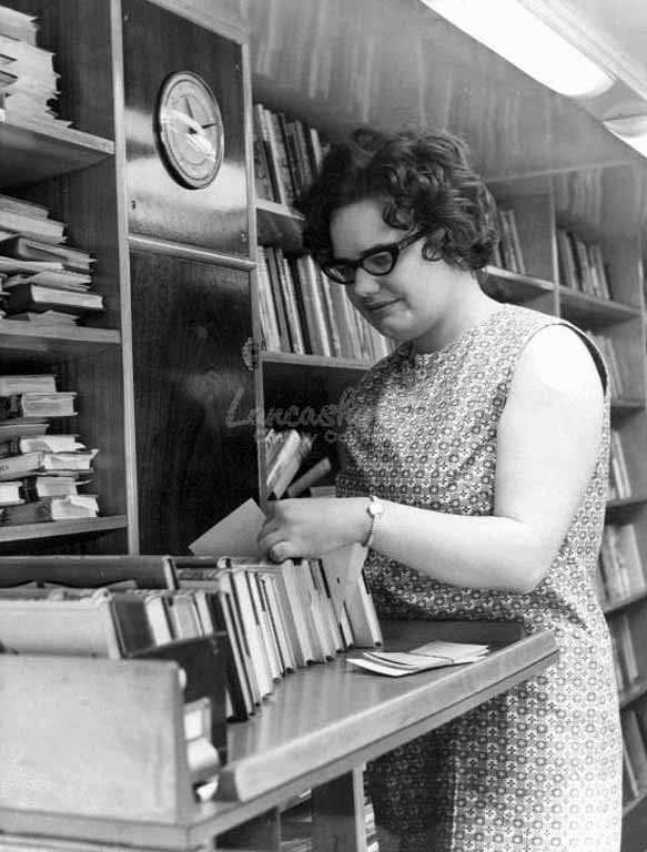 Library – Morecambe – Modern Mooch