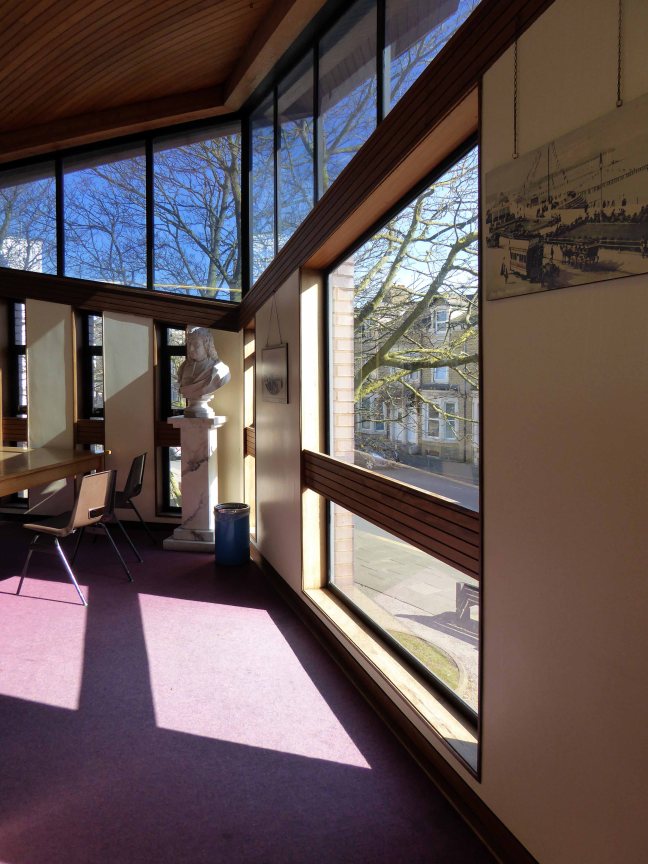 Library – Morecambe – Modern Mooch