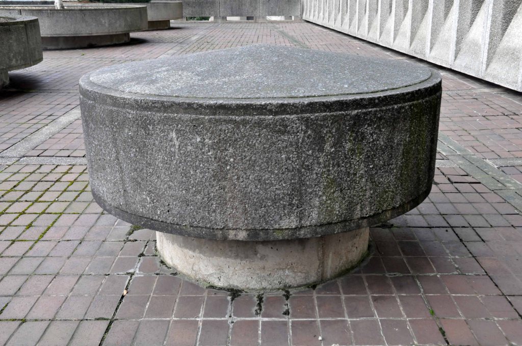 Stockport – Stopford House – Modern Mooch