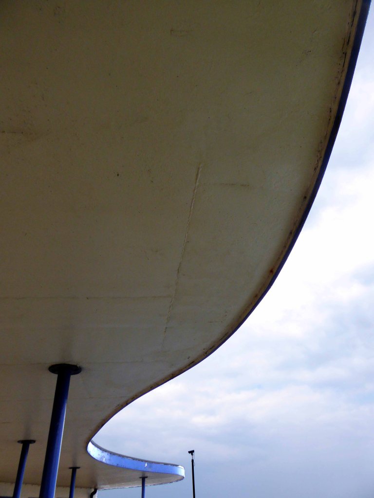 Paddling Pool – Whitby – Modern Mooch