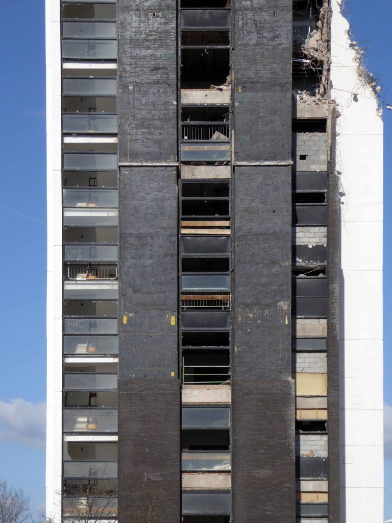 ICL Tower – Gorton Manchester – Modern Mooch