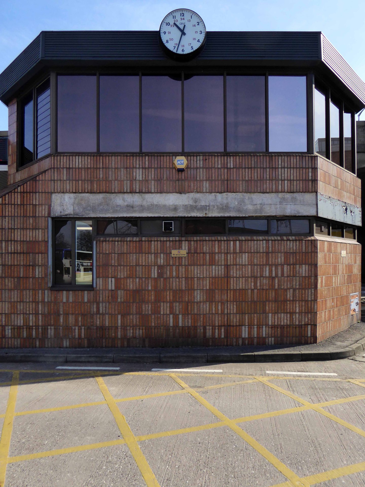 Bus Station – Stockport – Modern Mooch
