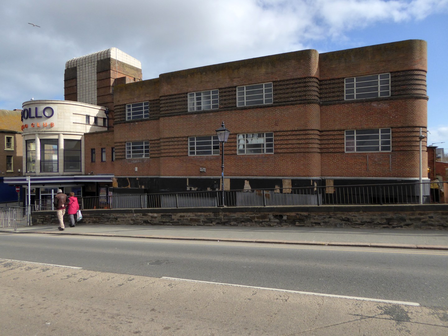 Odeon Cinema – Brighton Road Rhyl – Modern Mooch