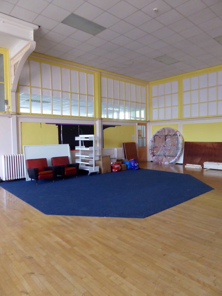 Varna Street – Rogue Studios Manchester – Modern Mooch