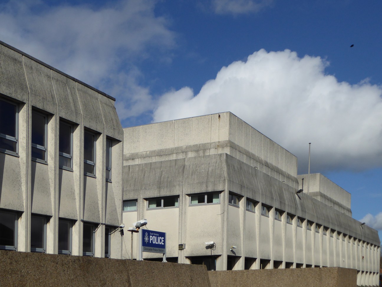 Doncaster – Police Station and Law Courts – Modern Mooch
