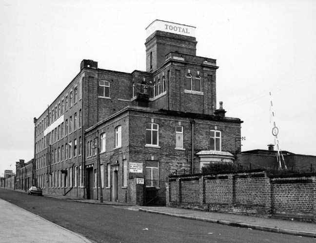 Ten Acres Lane – Manchester – Modern Mooch