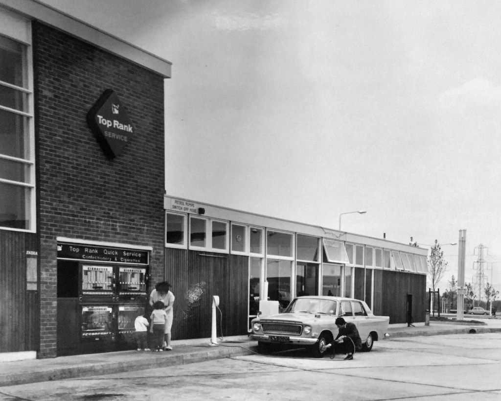 Forton Services – M6 Lancaster – Modern Mooch