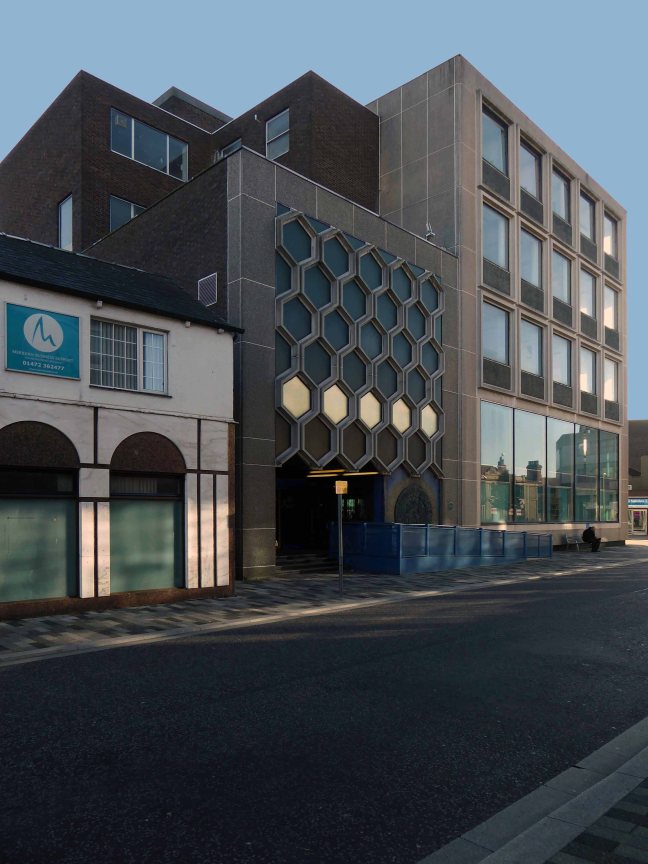 Central Library – Grimsby – Modern Mooch