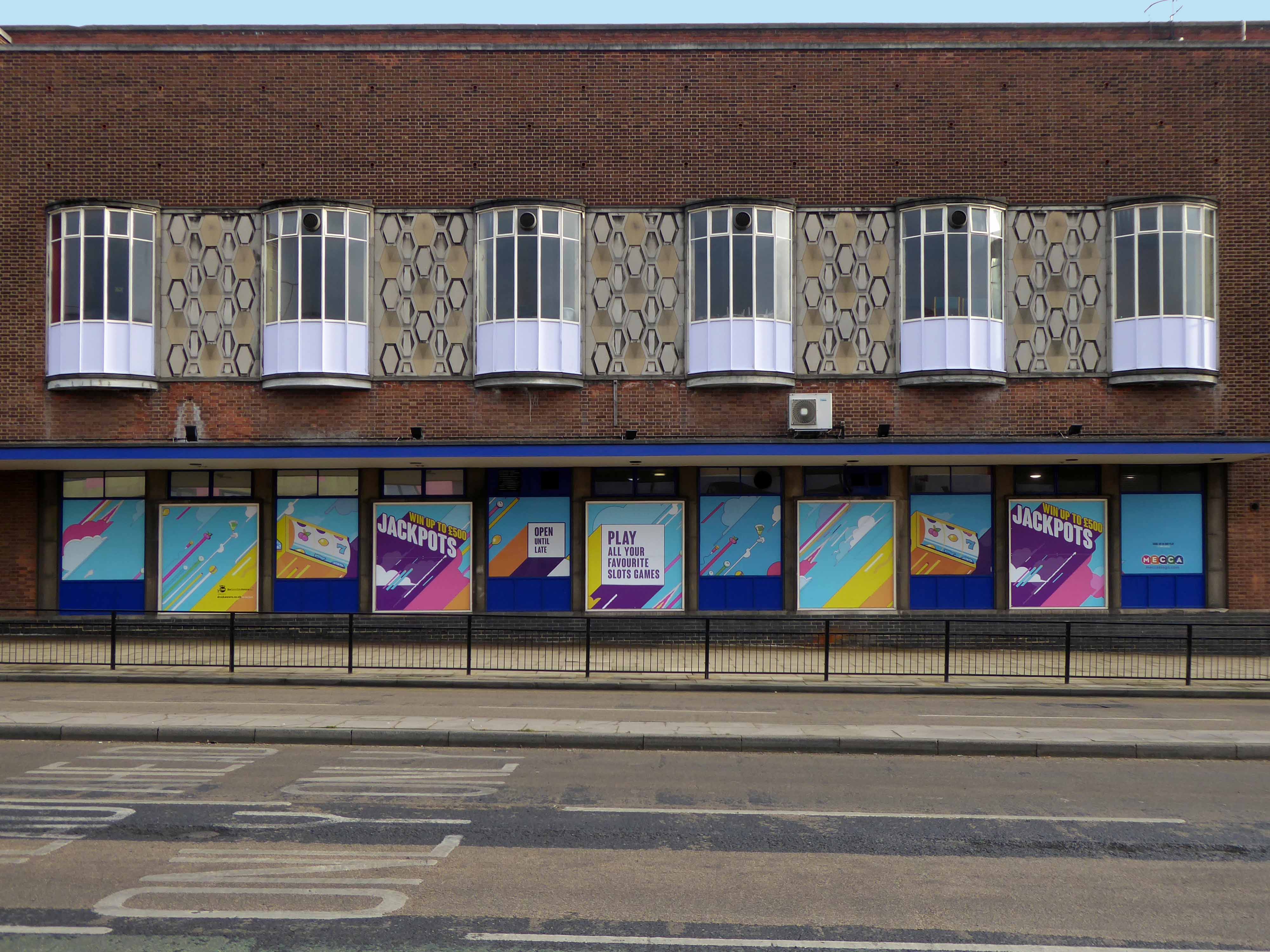 Cecil Cinema – Hull – Modern Mooch