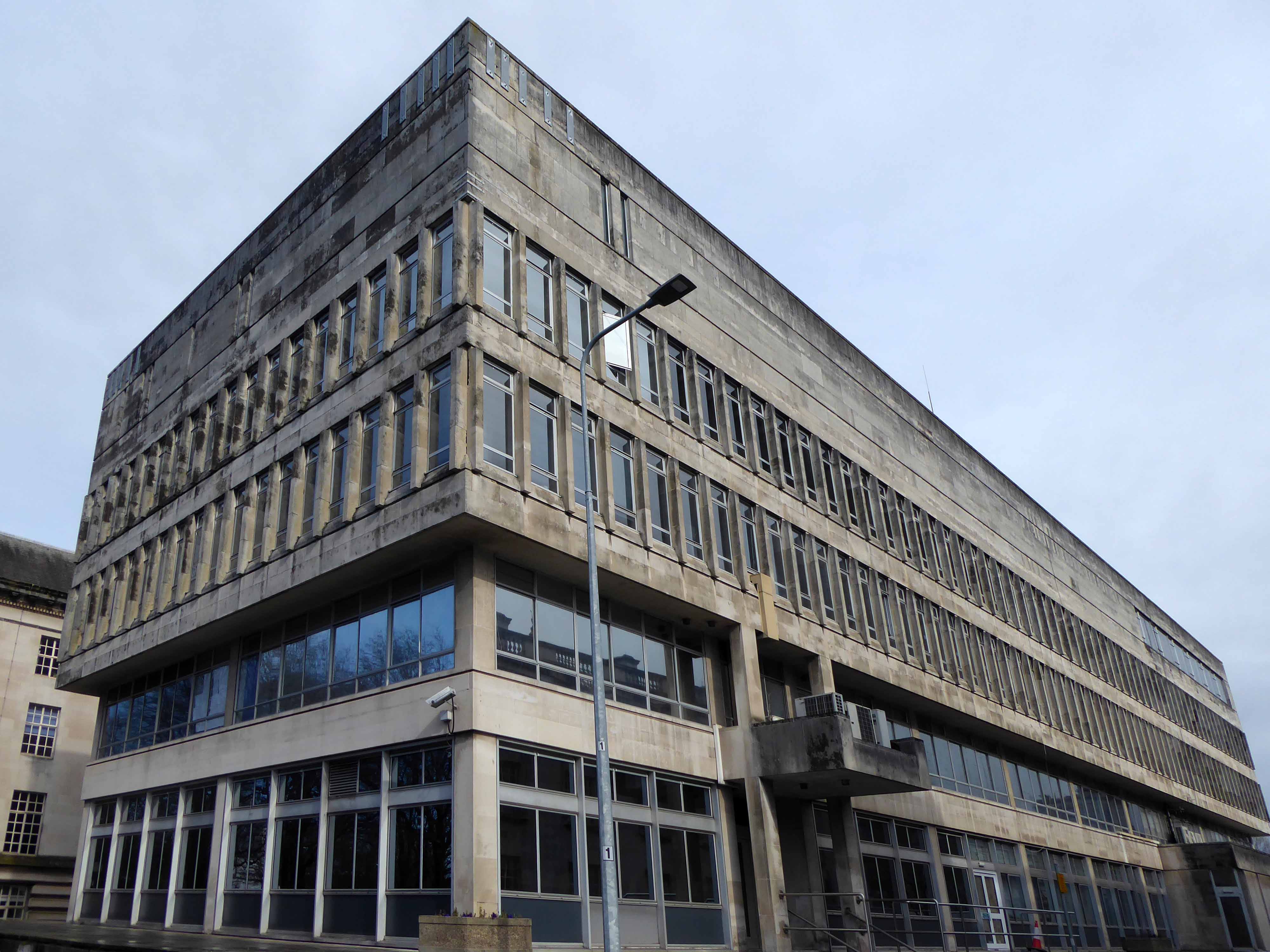 Cardiff Central Police Station – Modern Mooch