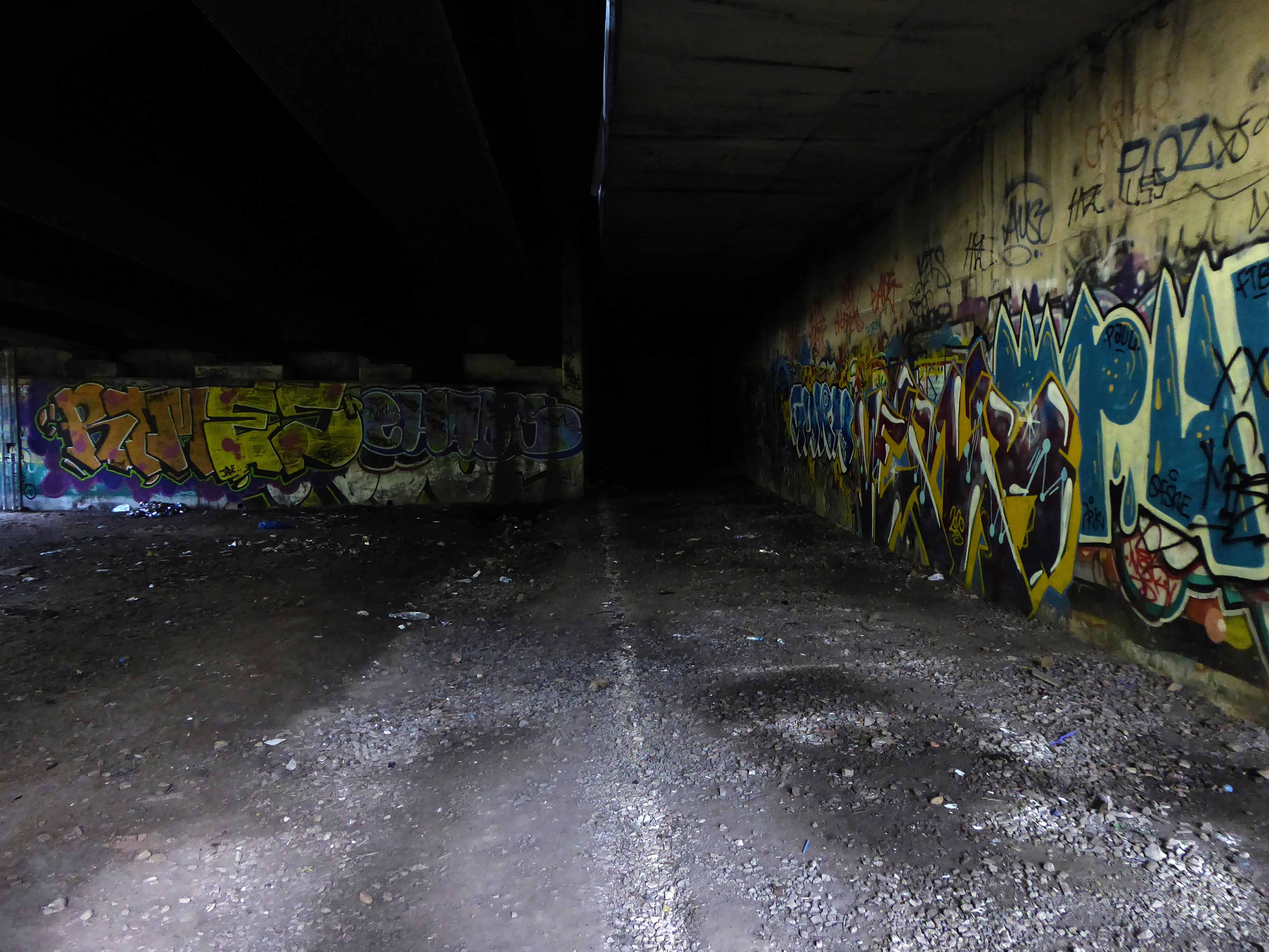 Concrete Island – Stockport – Modern Mooch