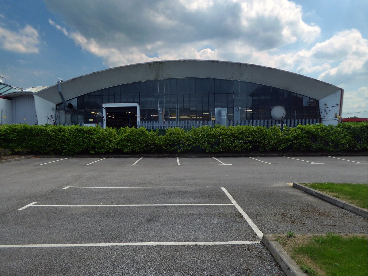 Factory – Windmill Lane Denton – Modern Mooch