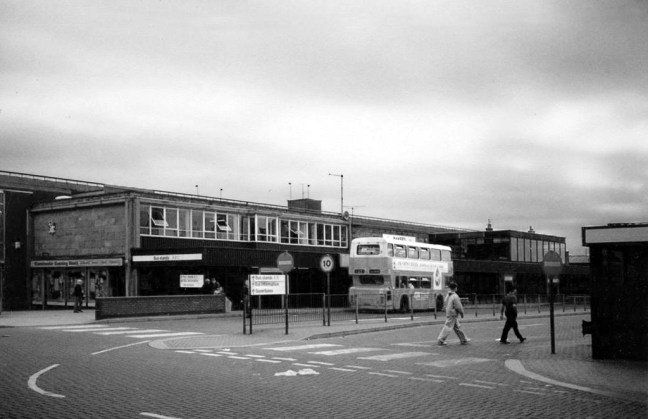 Ashton Bus Station – Pictorial History – Modern Mooch