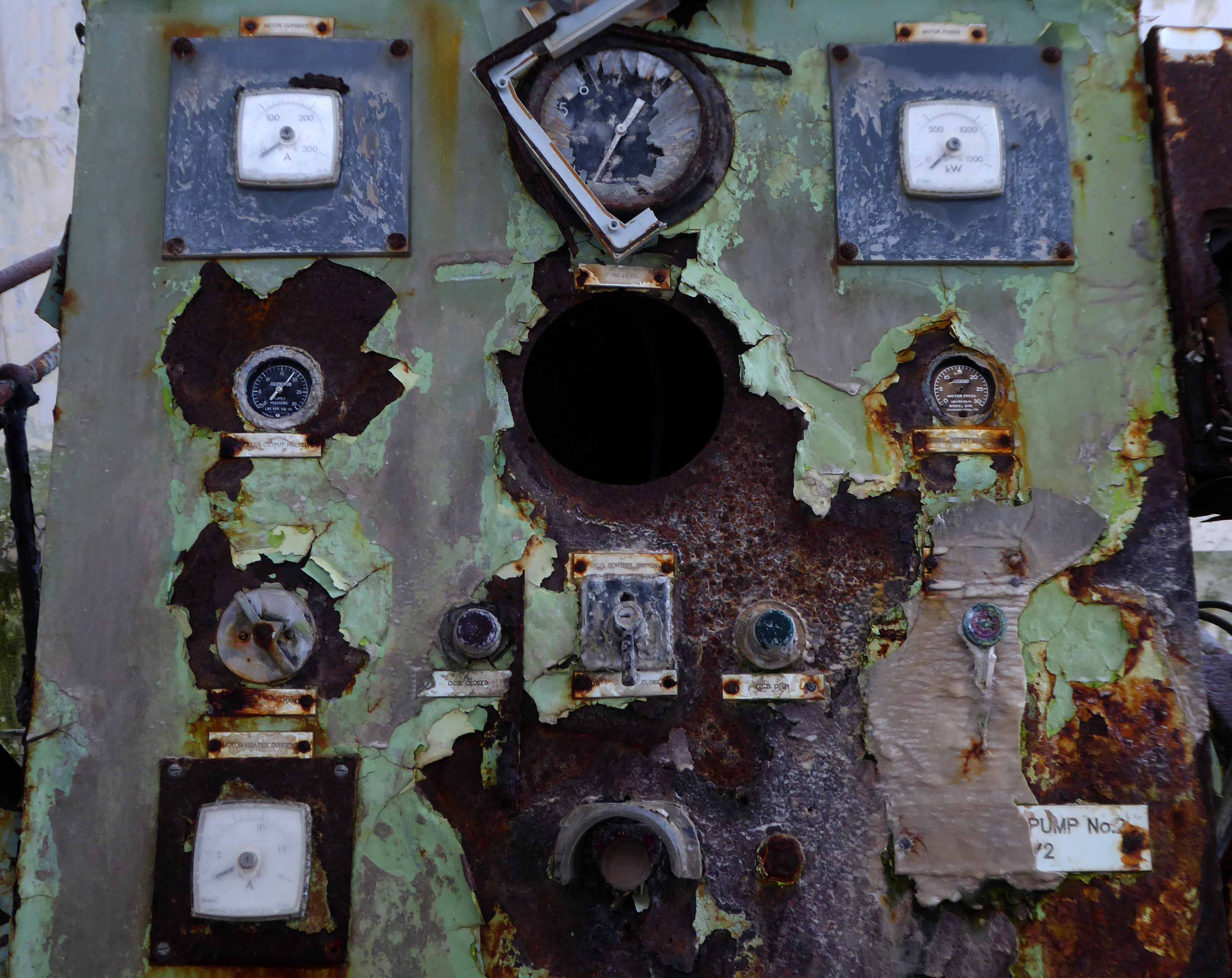 Octel Amlwch – Pumping – Modern Mooch