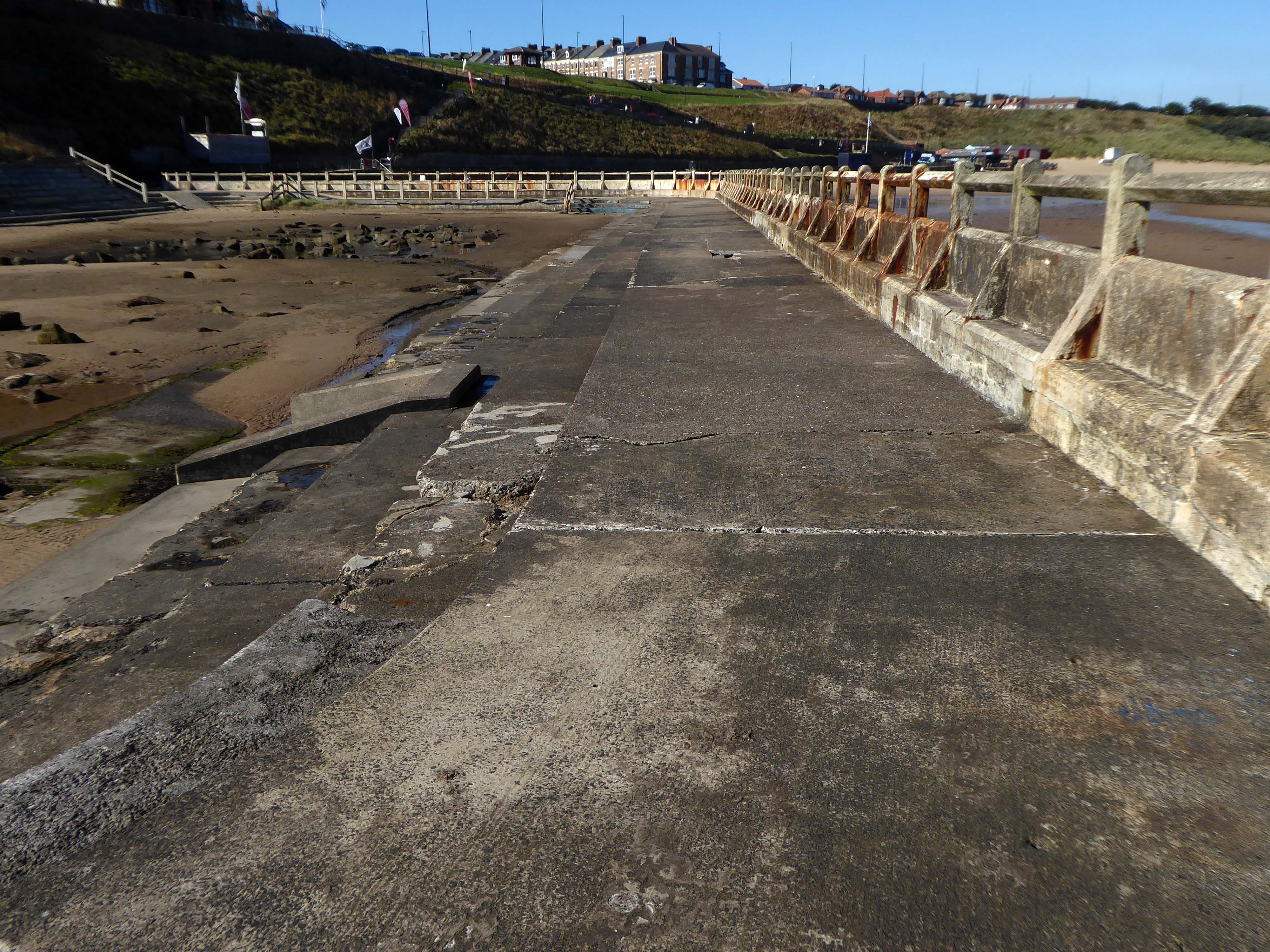 Bathing Pool – Tynemouth – Modern Mooch