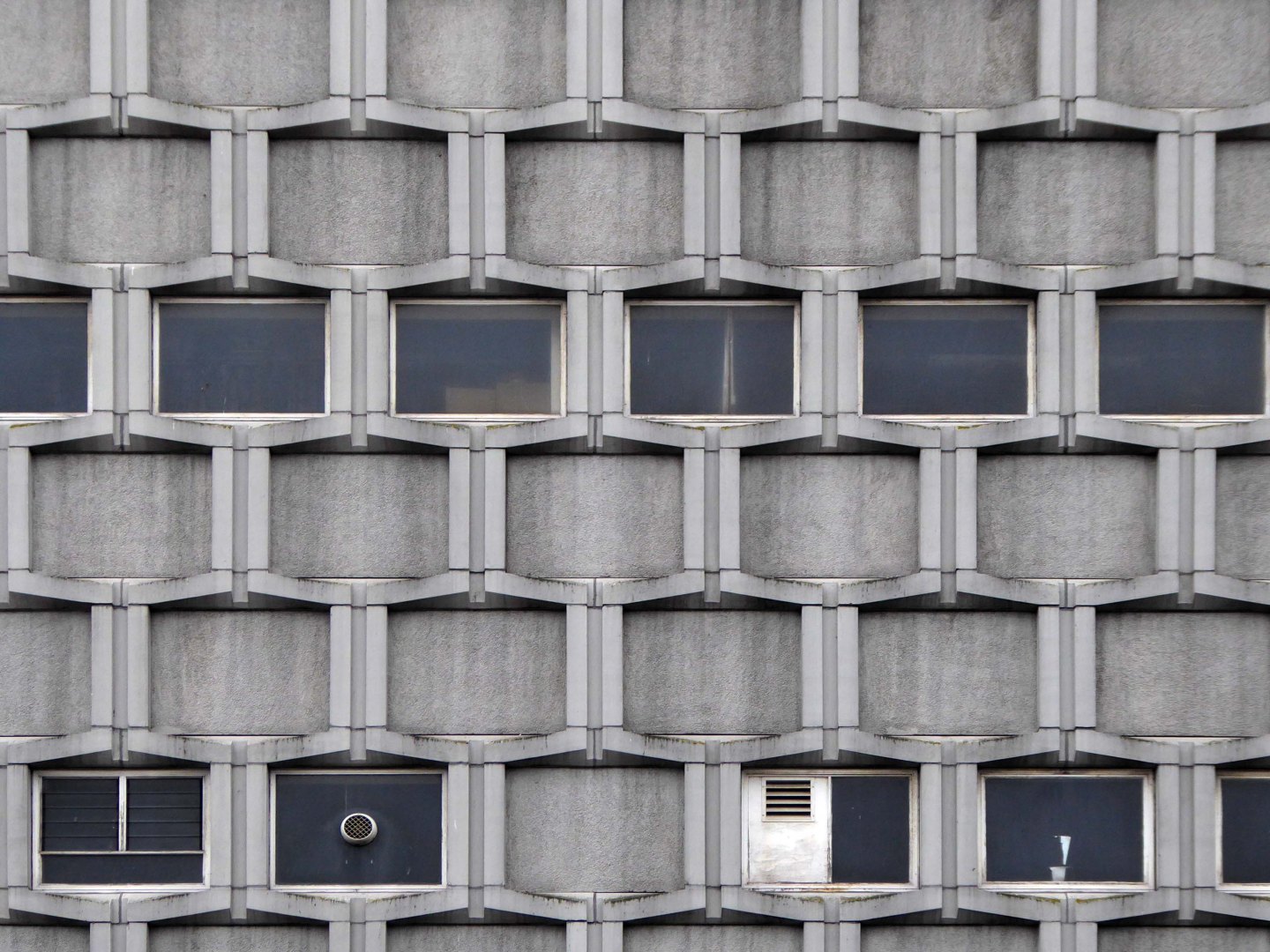 Unity House – Modern Mooch
