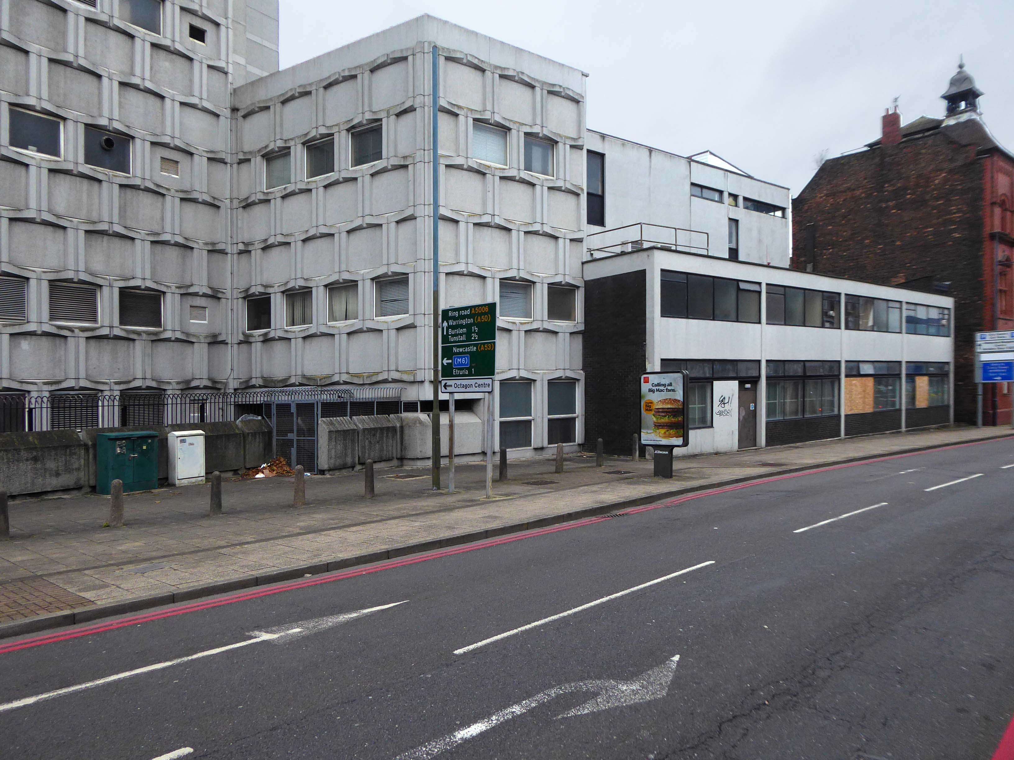 Unity House – Modern Mooch