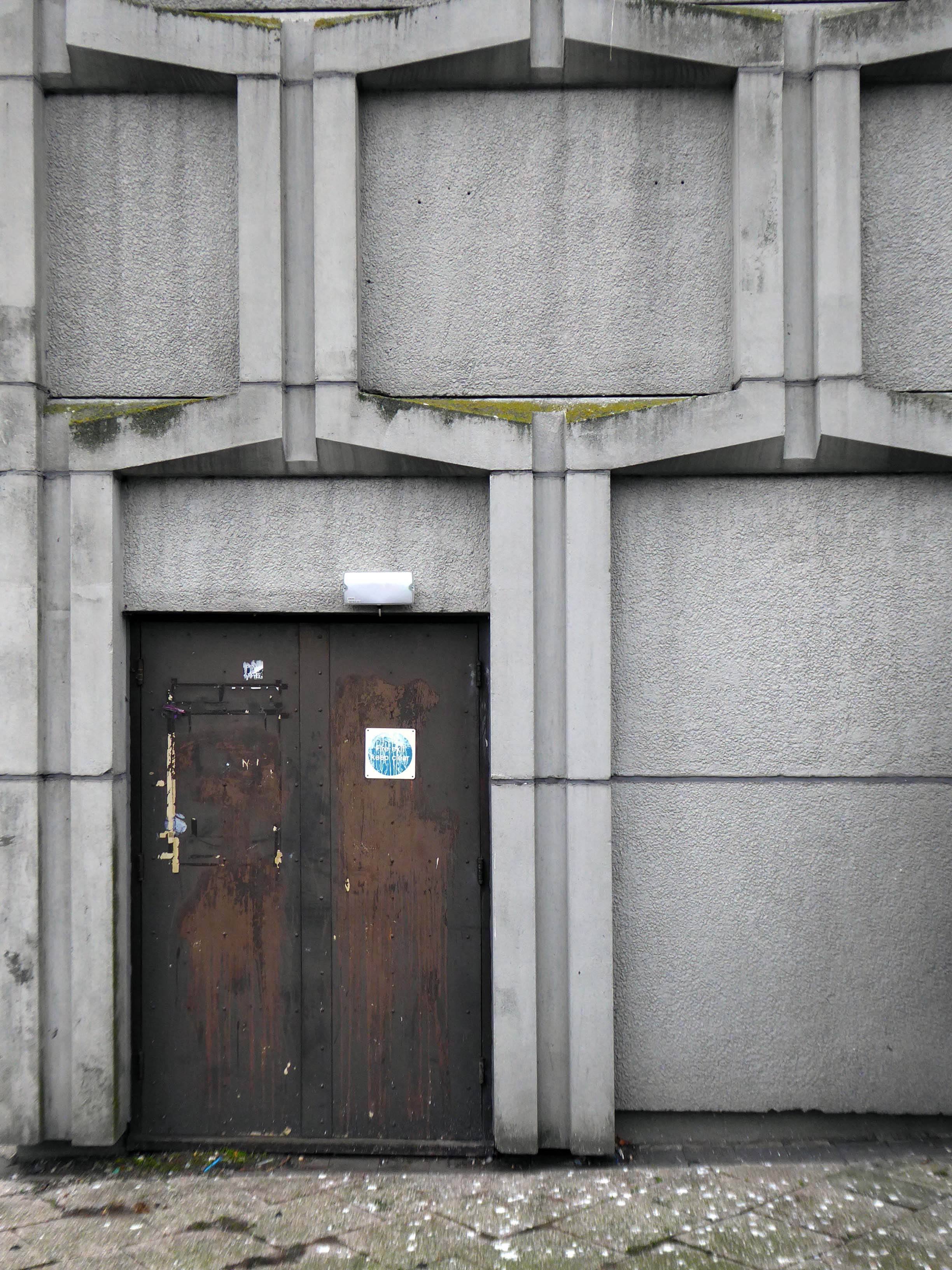 Unity House – Modern Mooch