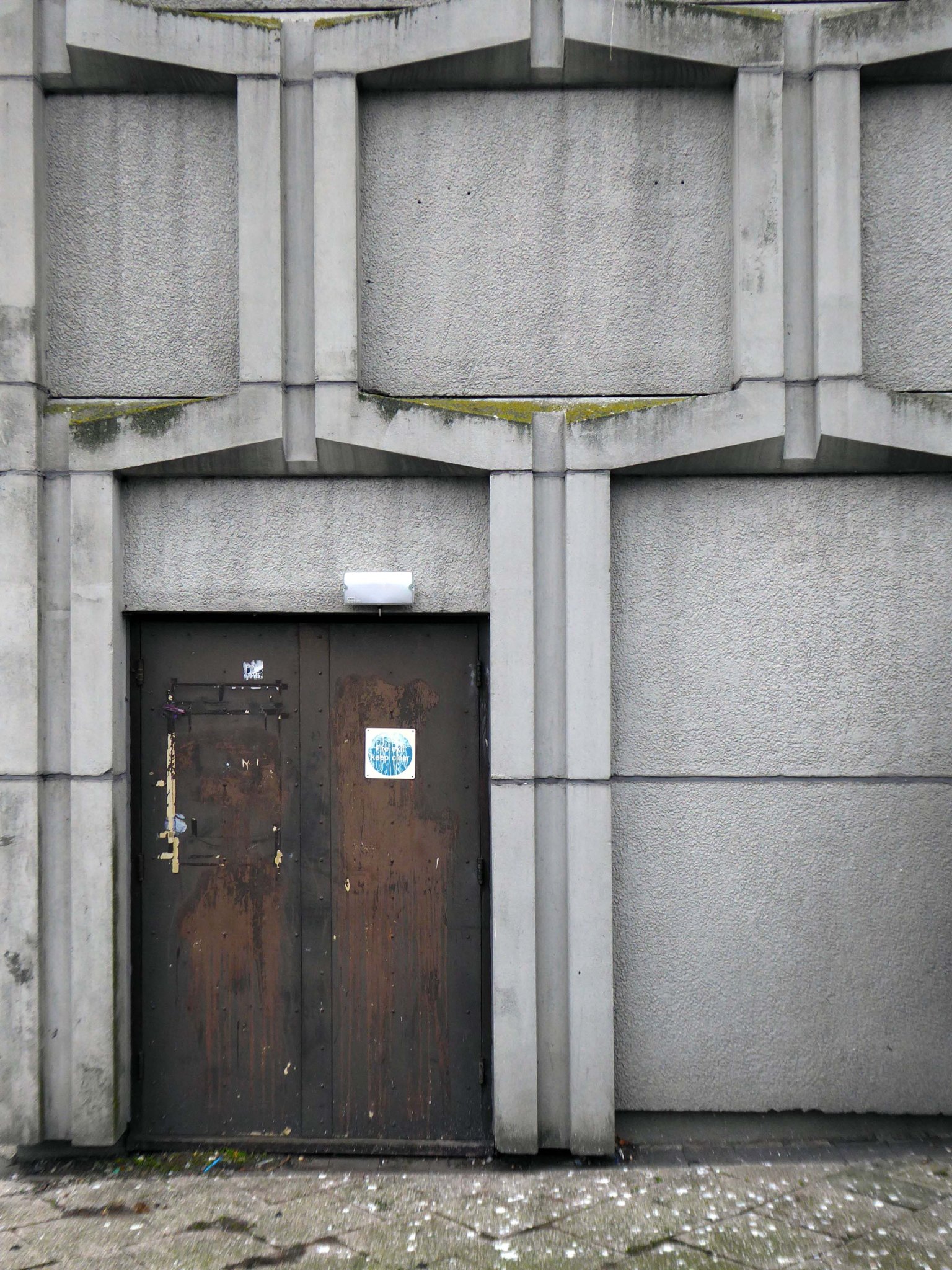 Unity House – Modern Mooch