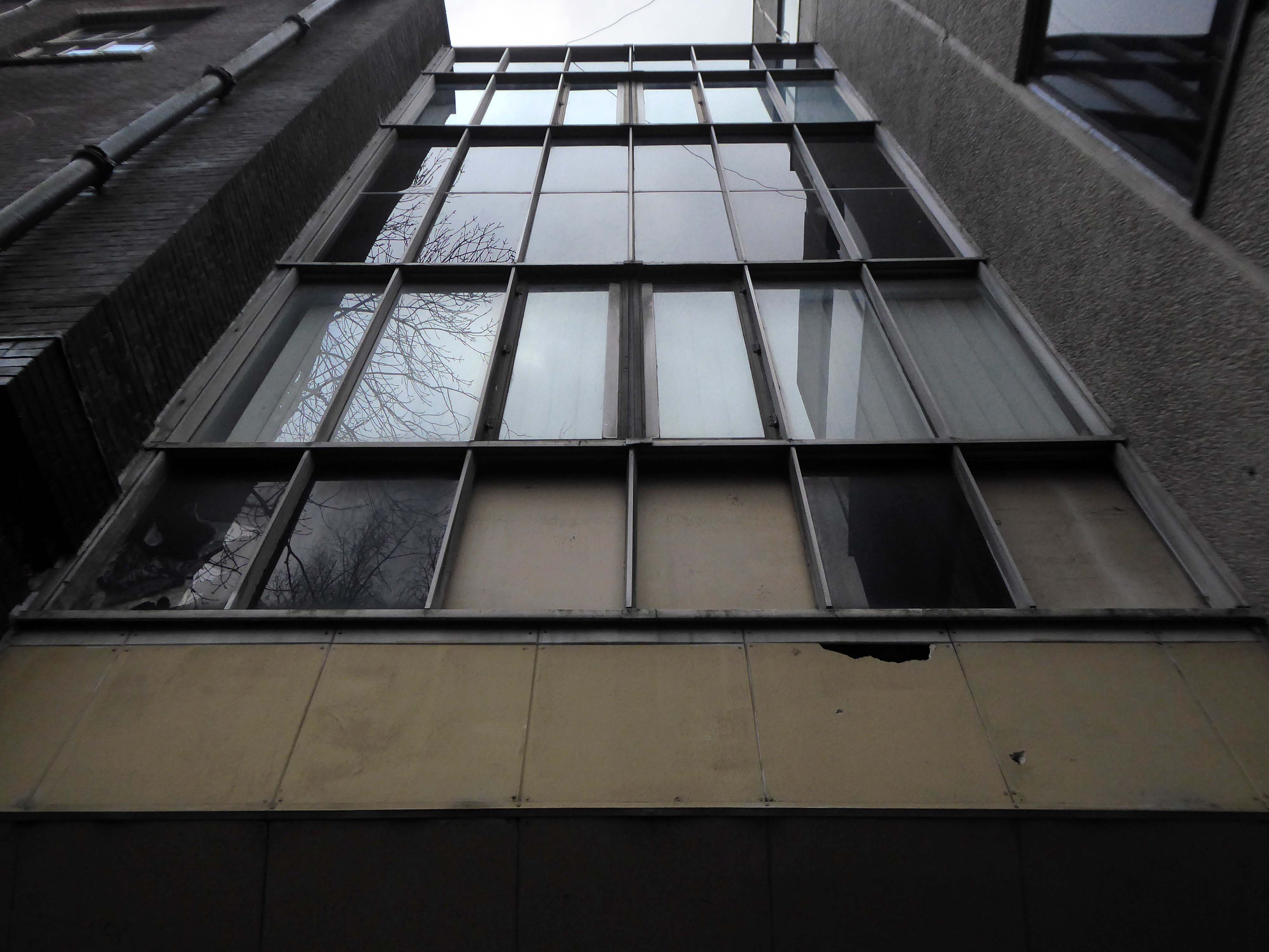 BT Telephone Exchange – Ashton under Lyne – Modern Mooch