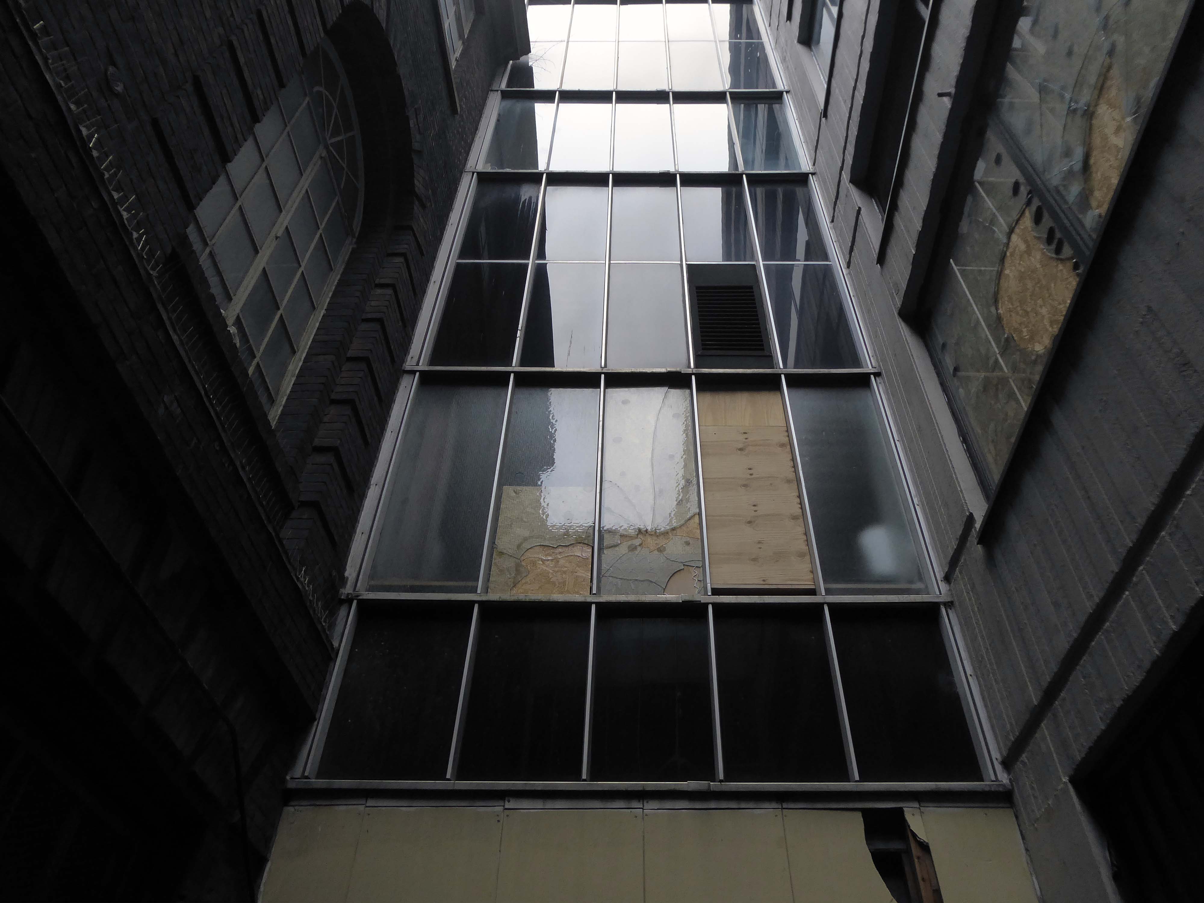 BT Telephone Exchange – Ashton under Lyne – Modern Mooch