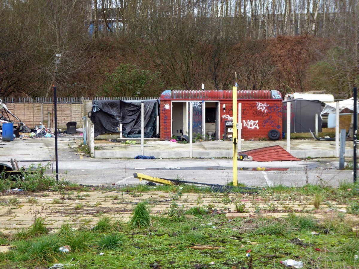 Travellers Site – Dantzic Street Manchester – Modern Mooch