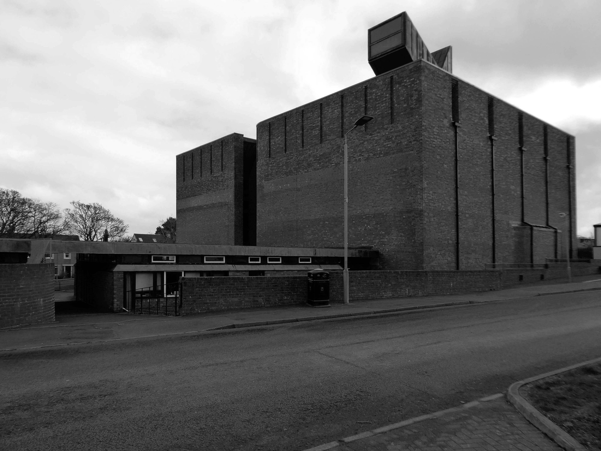 St Bride’s RC Church – East Kilbride – Modern Mooch