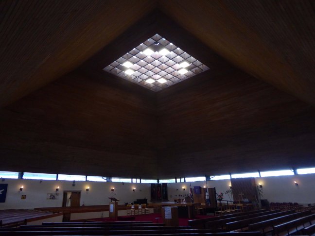 St Mungo’s Church – Cumbernauld – Modern Mooch