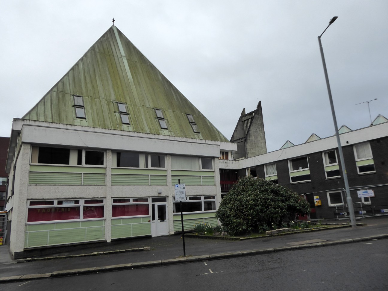 The Pyramid at Anderston – Glasgow – Modern Mooch