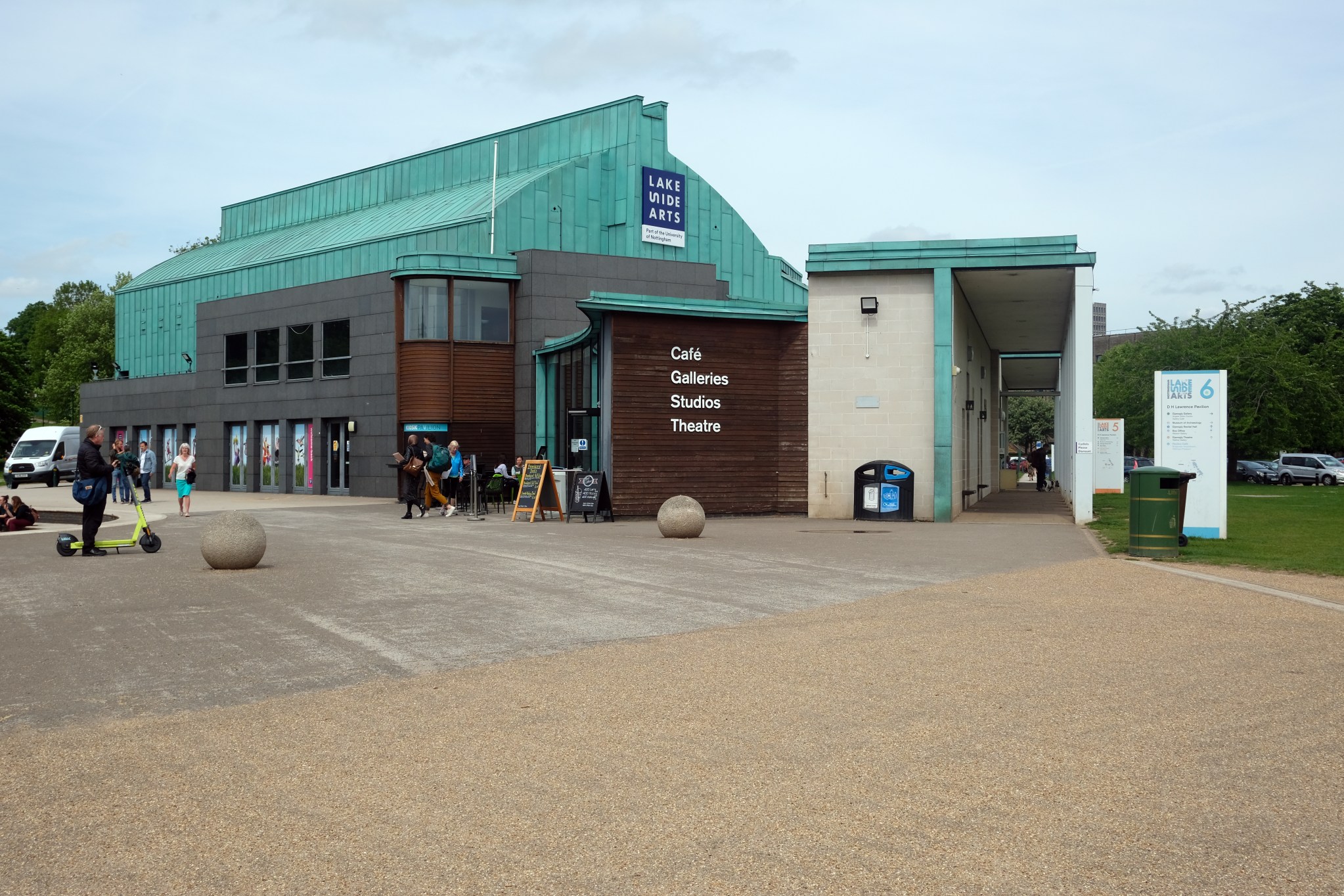 The University of Nottingham – Modern Mooch