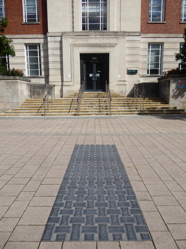 Public Art Trail – University of Leeds – Modern Mooch